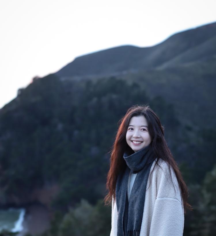 Ella Qiawen Liu | Psychology of Language Lab