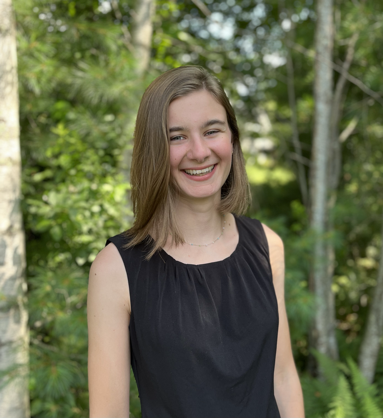 Francesca Ferguson, '28 | Psychology of Language Lab